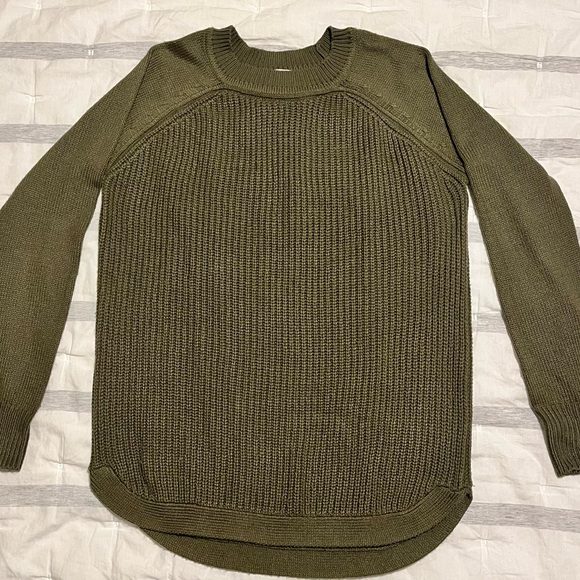 RD Style | Sweaters | R D Style Army Green Sweater | Poshmark